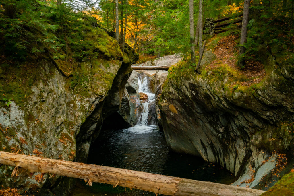 10+ FESTIVE Things to Do in VERMONT During FALL (+Tips)