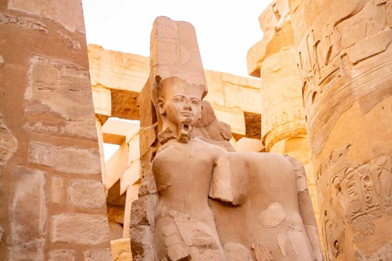 5 (EASY) Egypt Outfit Ideas (+Tips on What to Pack for Egypt)