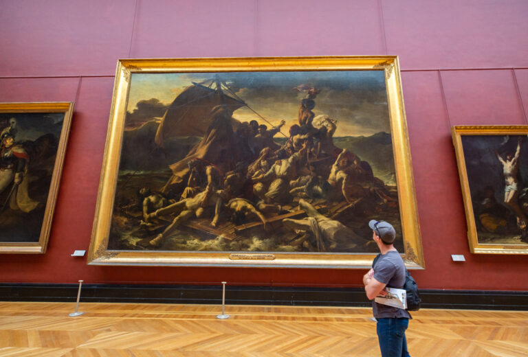 20 BREATHTAKING Things to See at The Louvre (Best of the Best)